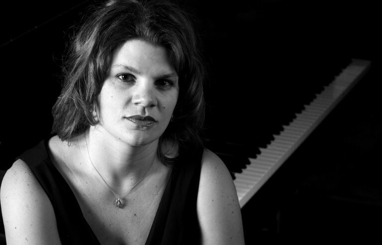 Anne Waltner | South Dakota Symphony Orchestra